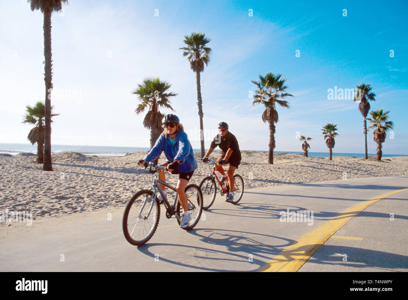 Ca200 hi-res stock photography and images - Alamy