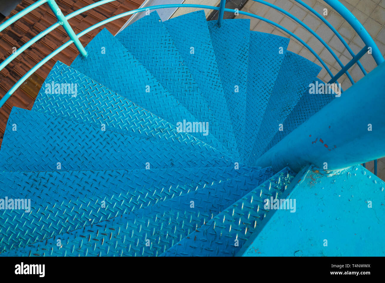 Swirling stairs hi-res stock photography and images - Alamy