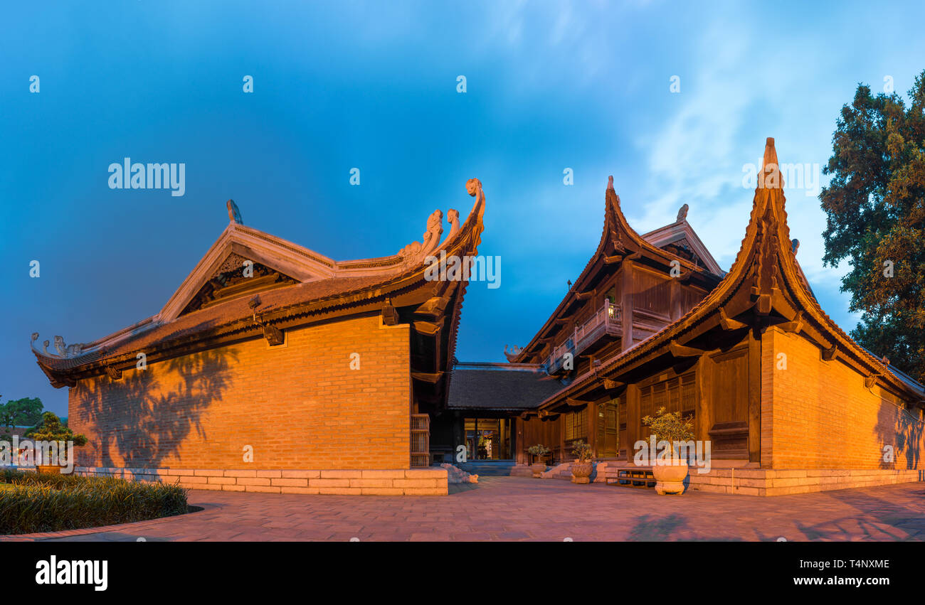 Van Mieu Quoc Tu Giam High Resolution Stock Photography and Images - Alamy