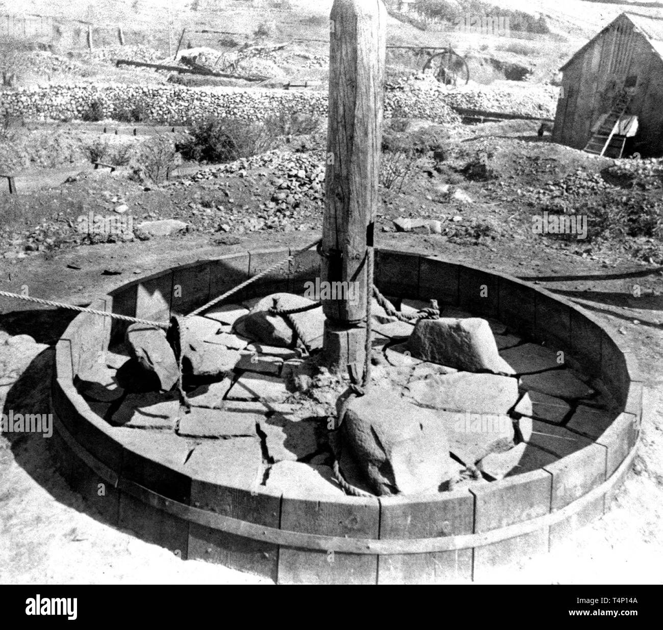Placer mining 1800s hi-res stock photography and images - Alamy