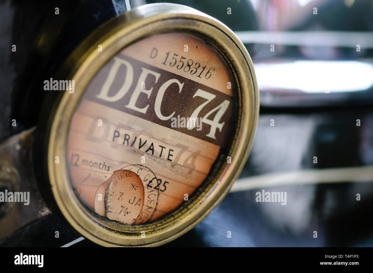 1970s vehicle registration number hi-res stock photography and images ...