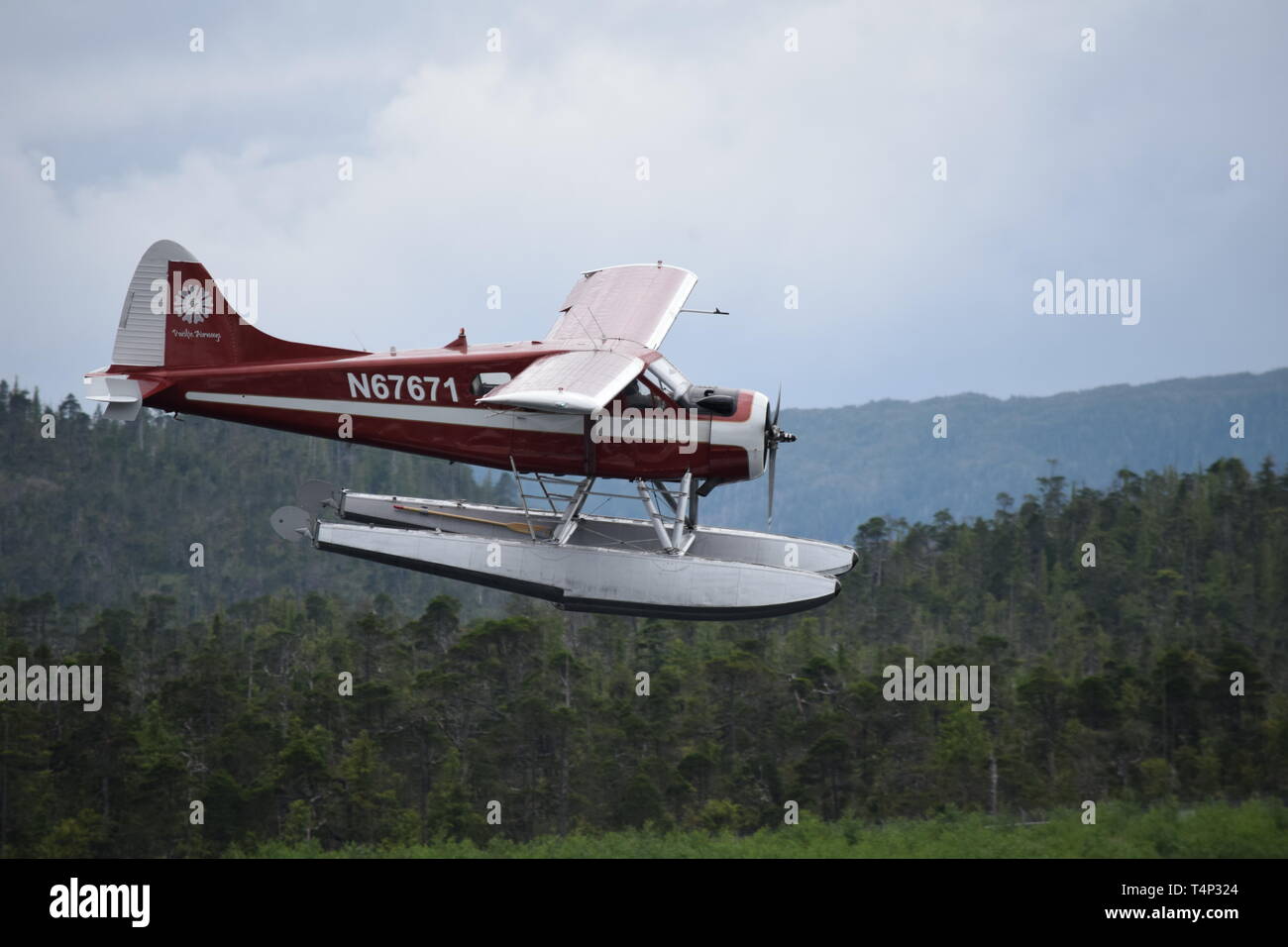 Propeller seaplane hi-res stock photography and images - Alamy