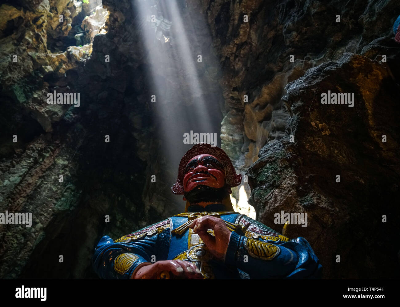 Interior of Heavens Cave in Vietnam Stock Photo - Alamy