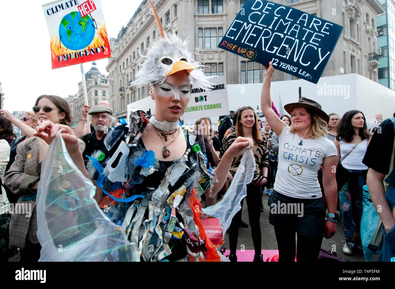 Extinction rebellion protest hi-res stock photography and images - Alamy