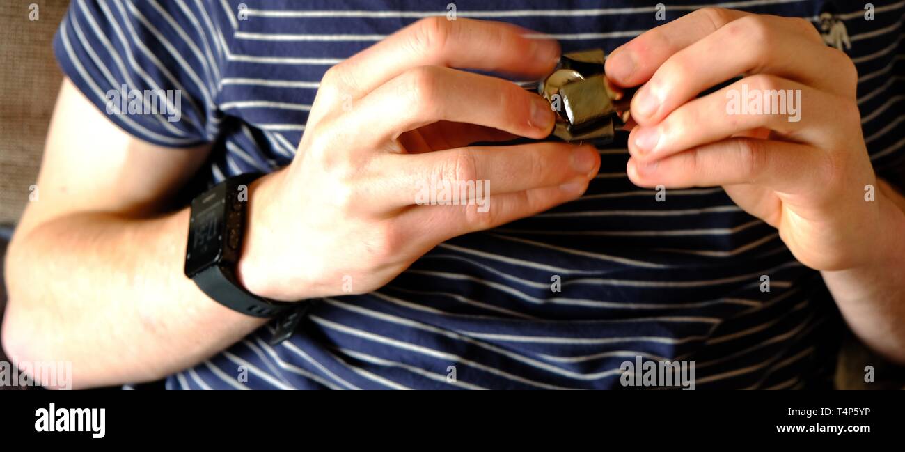 Japanese metal puzzle hi-res stock photography and images - Alamy