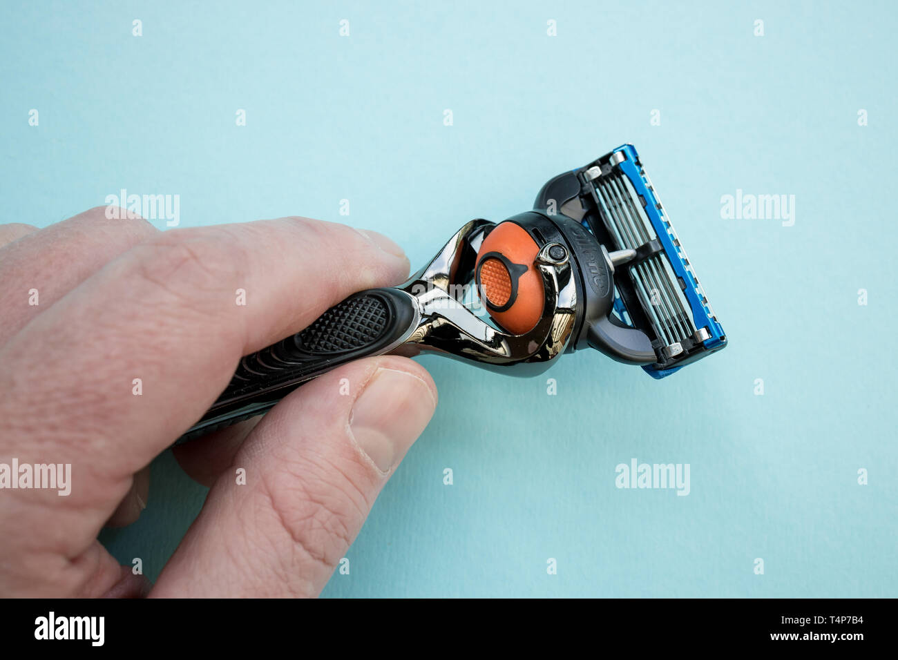 Gillette razor hi-res stock photography and images - Alamy