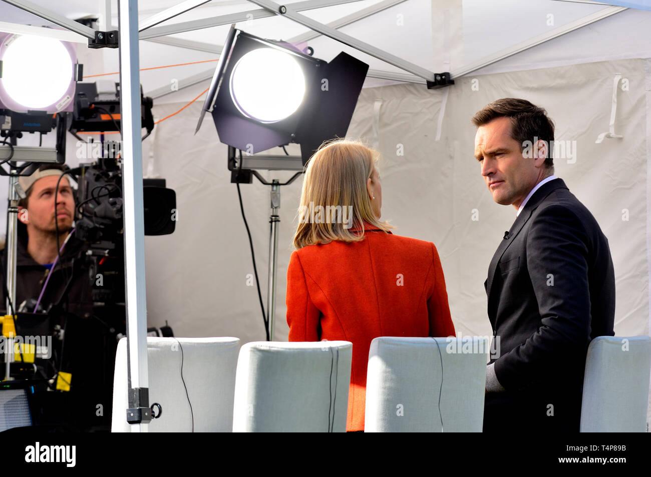 Cnn news anchor hi-res stock photography and images - Alamy