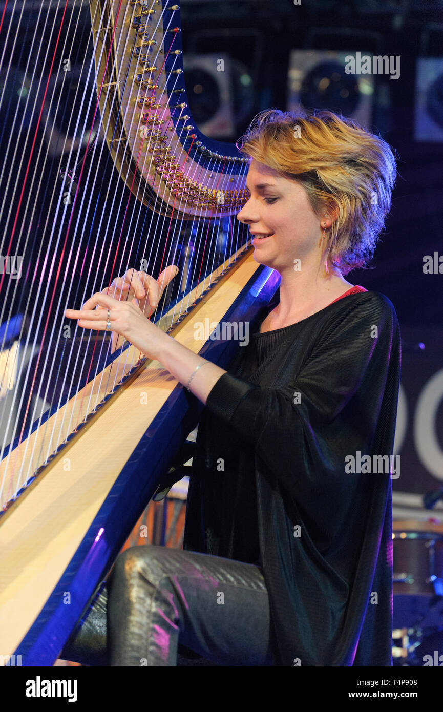 Catrin Finch Musician High Resolution Stock Photography and Images - Alamy