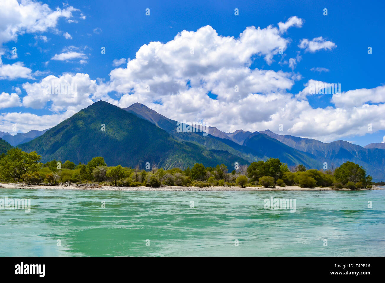 Tibetan plateau hi-res stock photography and images - Alamy