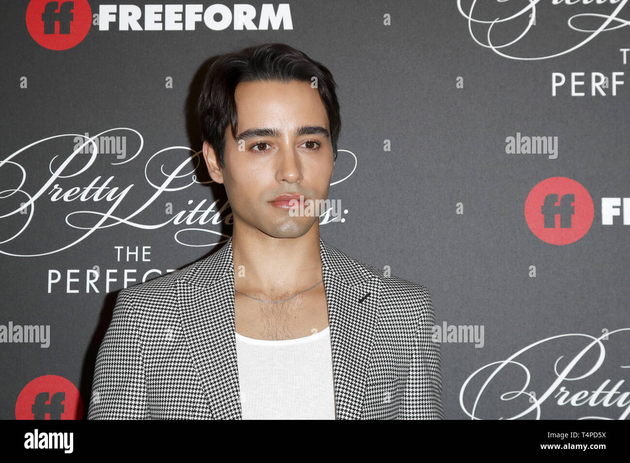 Cast members and other attendees arrive for the Pretty Little Liars The ...