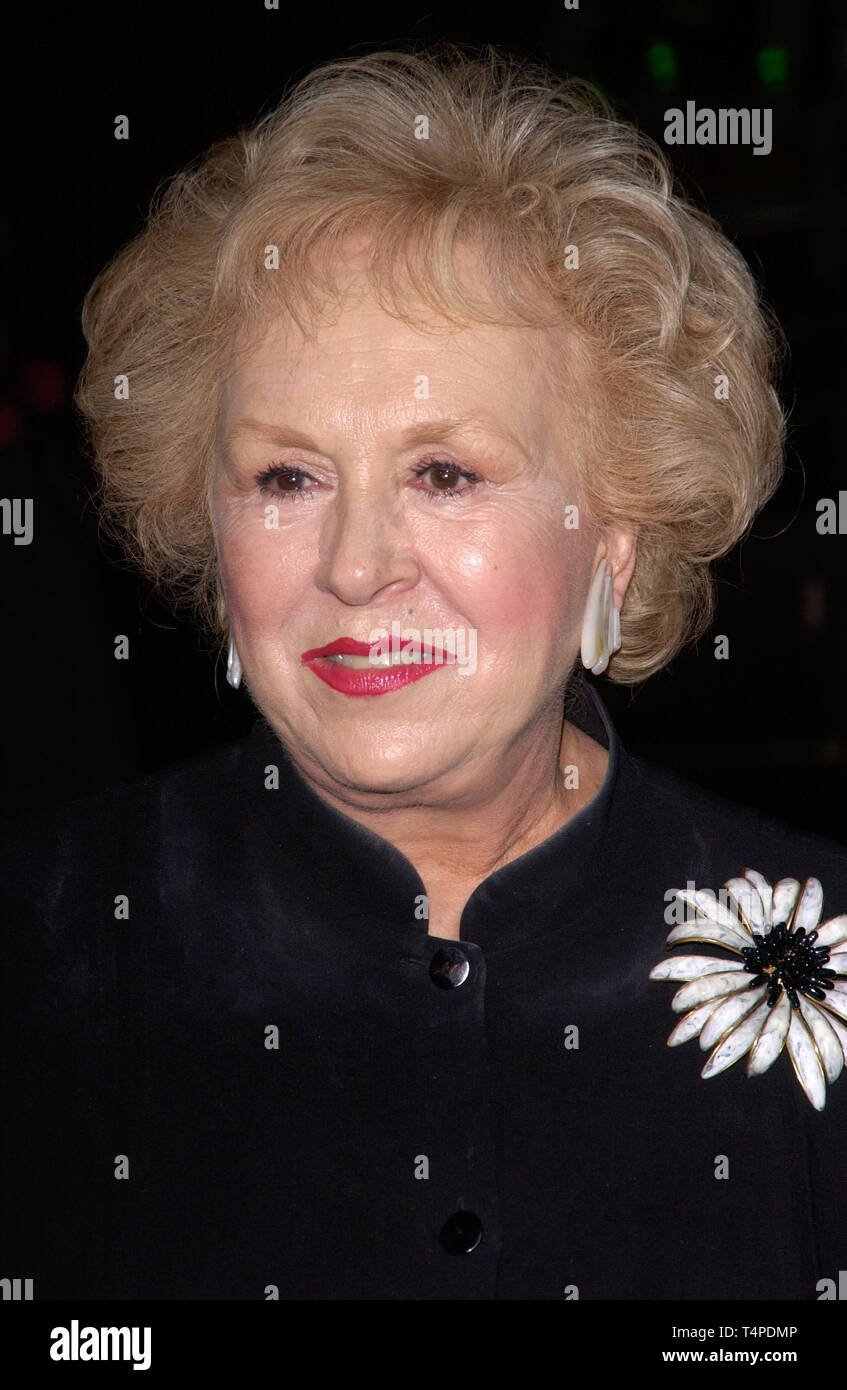 LOS ANGELES, CA. November 16, 2004: Los Angeles, CA: Actress DORIS ...