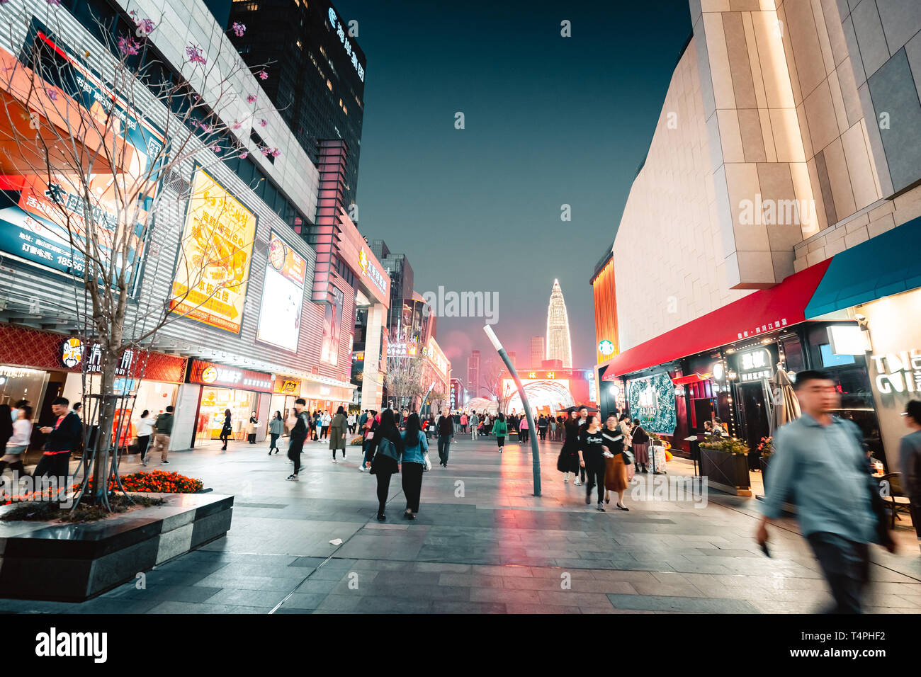 Shenzhen - Jan 31, 2019 : Shenzhen Bay Pedestrian Shopping Street at ...