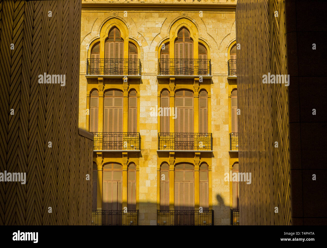 Lebanese house hi-res stock photography and images - Alamy