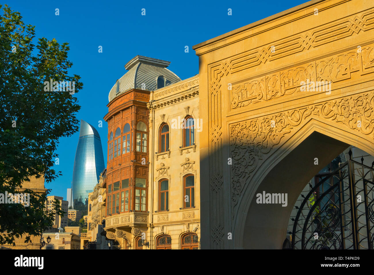Old houses in the Inner City of Baku with Flaming Towers, Baku ...