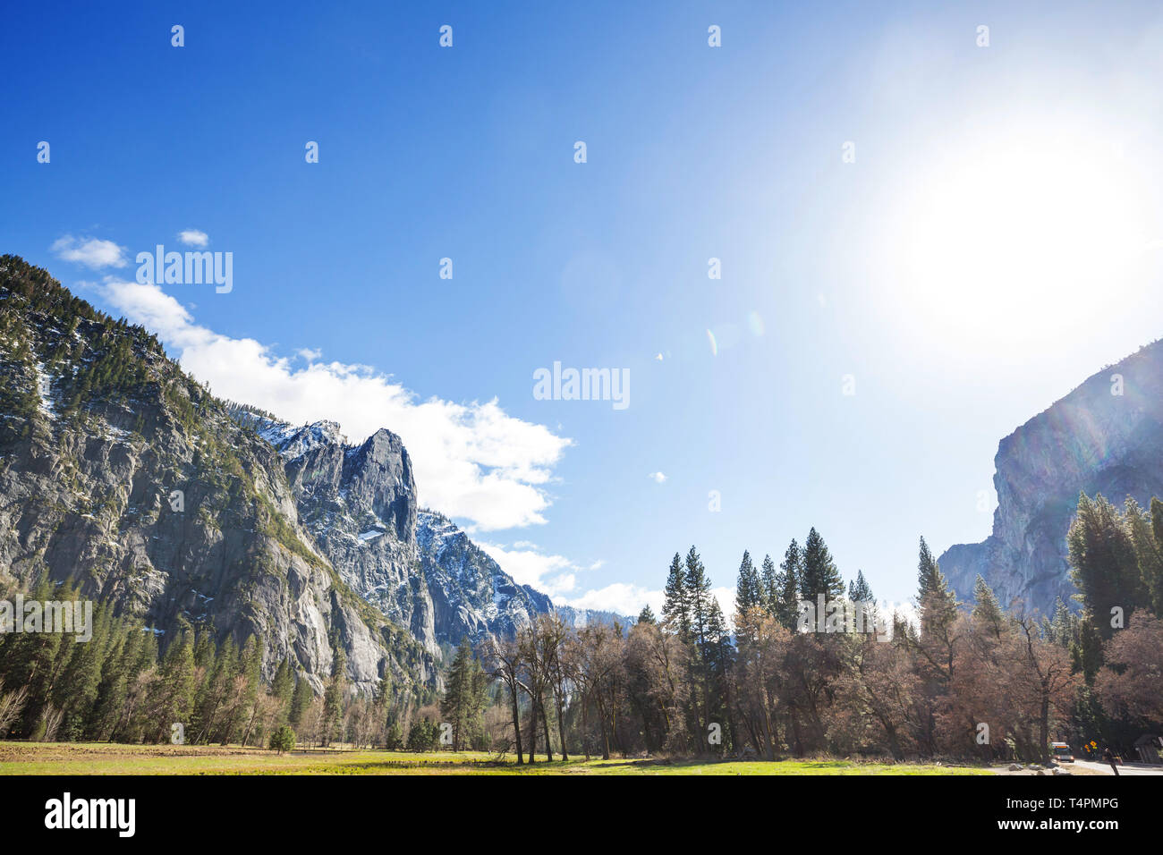 Beautiful early spring landscapes in Yosemite National Park, Yosemite ...
