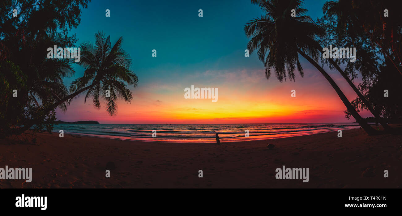 Panorama of Sunset at sea shore Stock Photo - Alamy