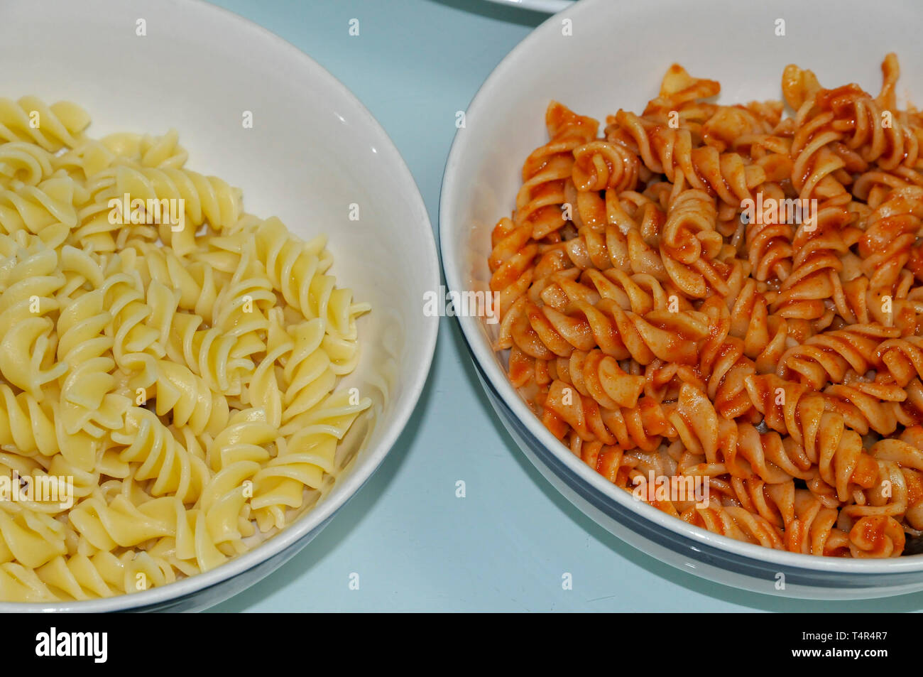 Pasta screws hi-res stock photography and images - Alamy