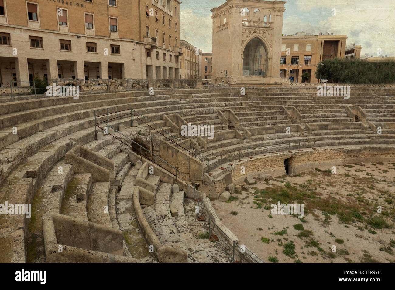 Roman amphitheater in lecce italy hi-res stock photography and images ...