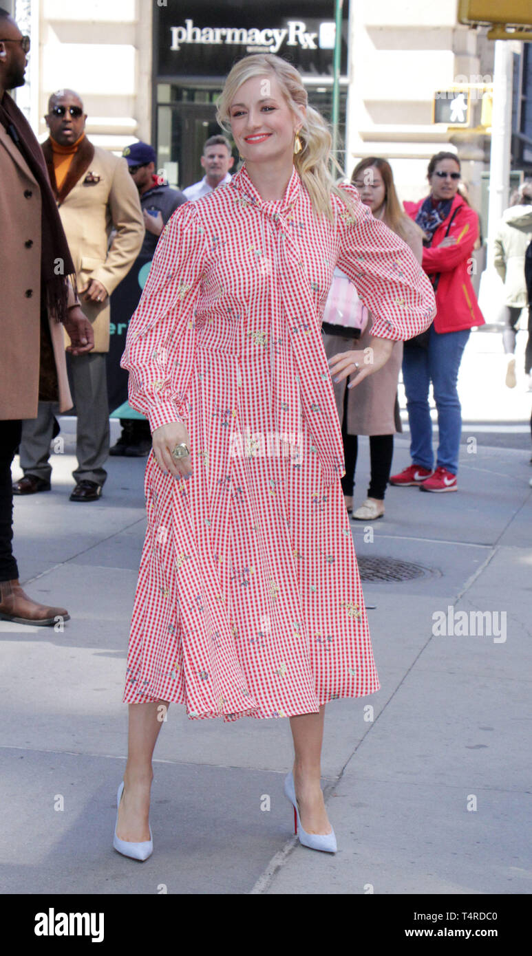 New York, NY, USA. 17th Apr, 2019. Beth Behrs at Build Series promoting ...
