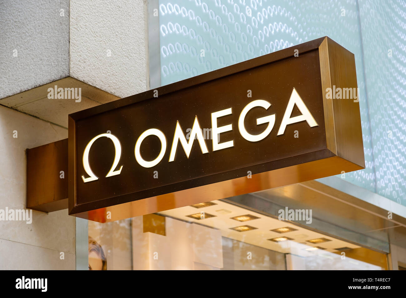 Omega brand hi-res stock photography and images - Alamy