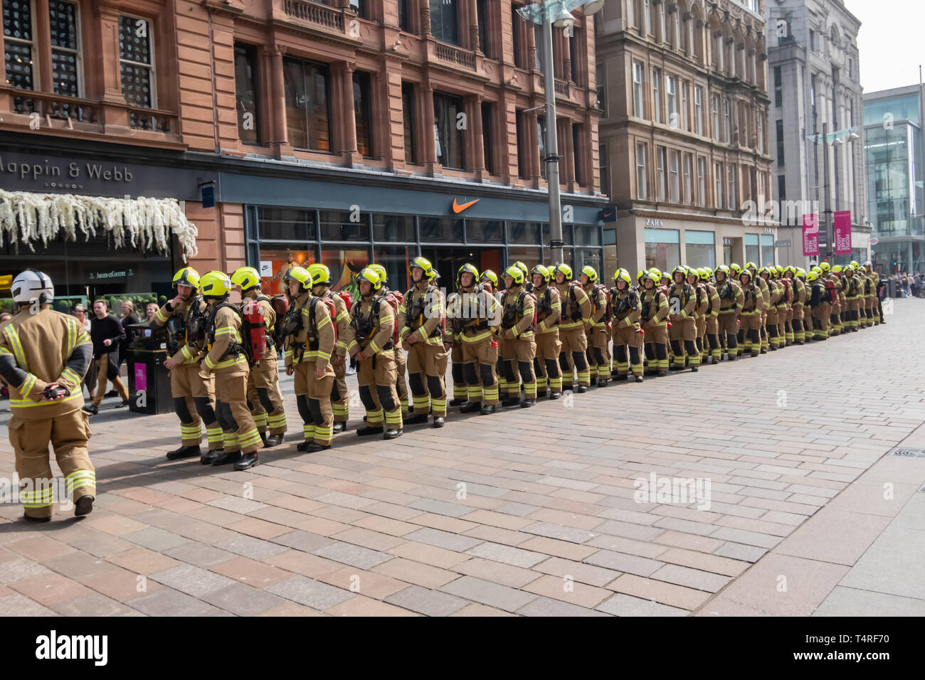 Glasgow, Scotland, UK. 18th April, 2019. Sixty trainee firefighters ...