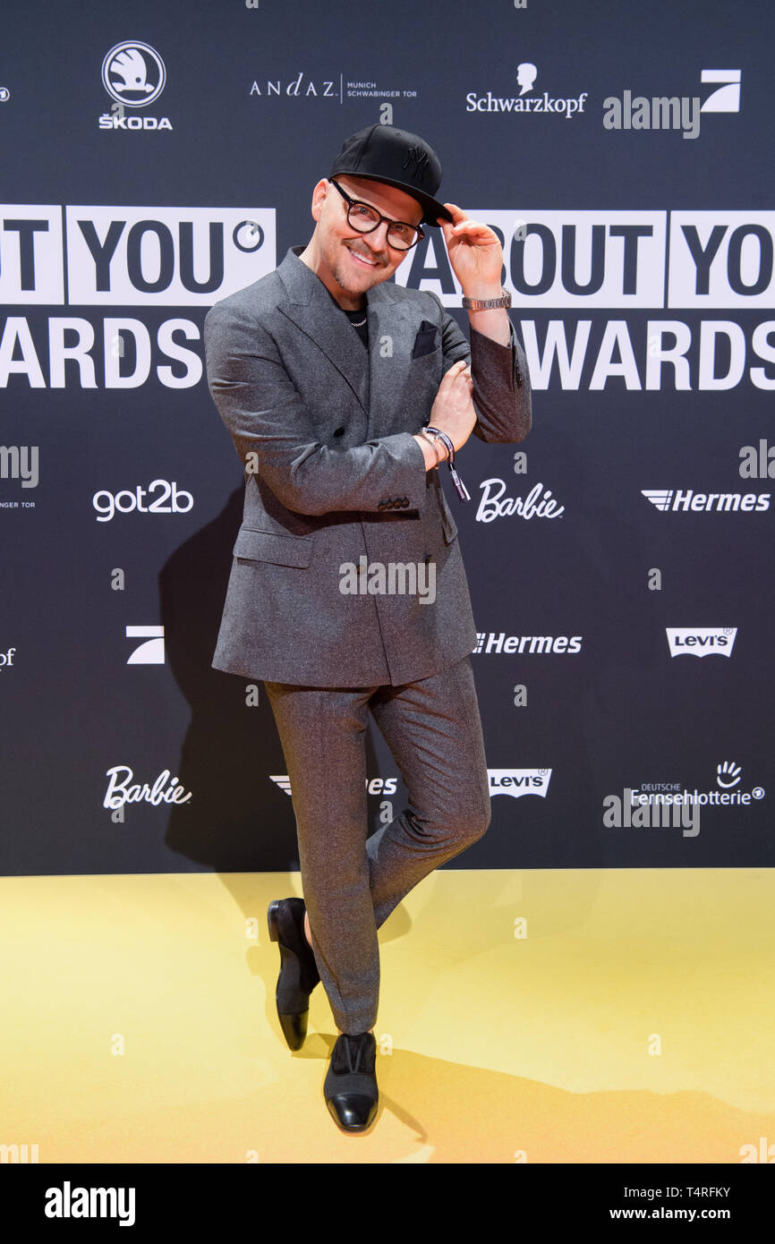 18 April 2019, Bavaria, Grünwald: Armin Morbach, make-up artist, comes ...