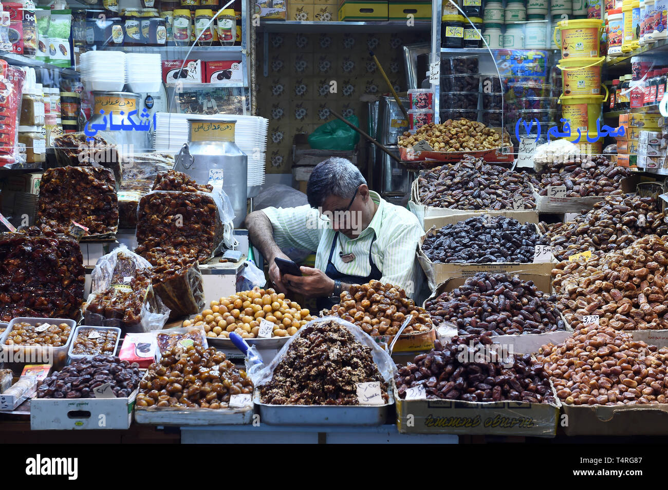 Fish Market Kuwait City High Resolution Stock Photography and Images ...