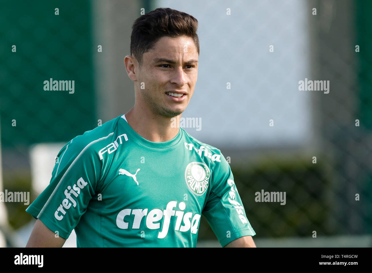 SÃO PAULO, SP - 18.04.2019: TREINO DO PALMEIRAS - Diogo Barbosa during ...