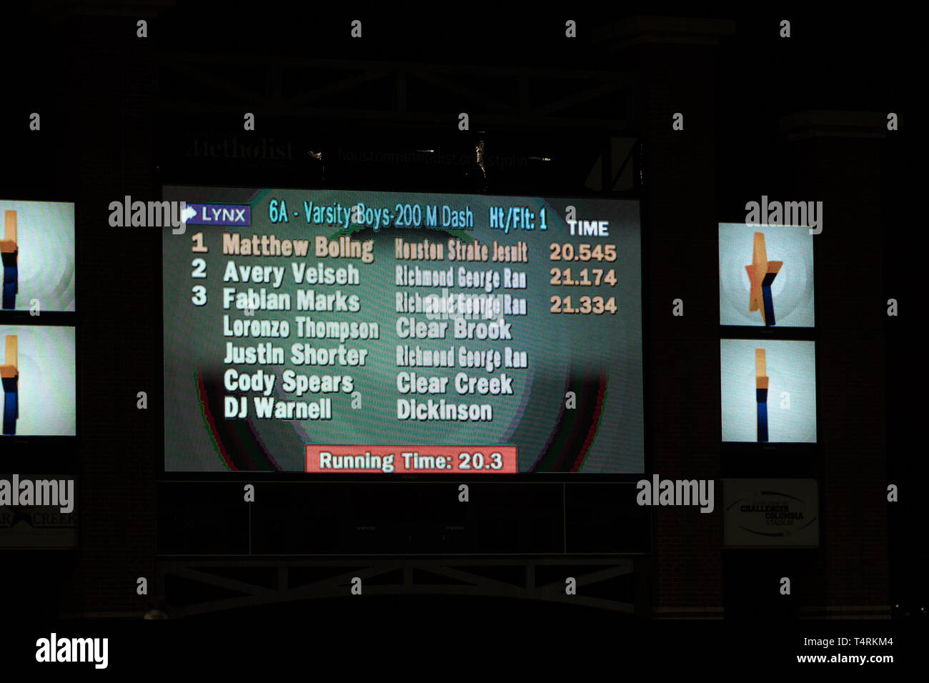 200 meter run hi-res stock photography and images - Alamy