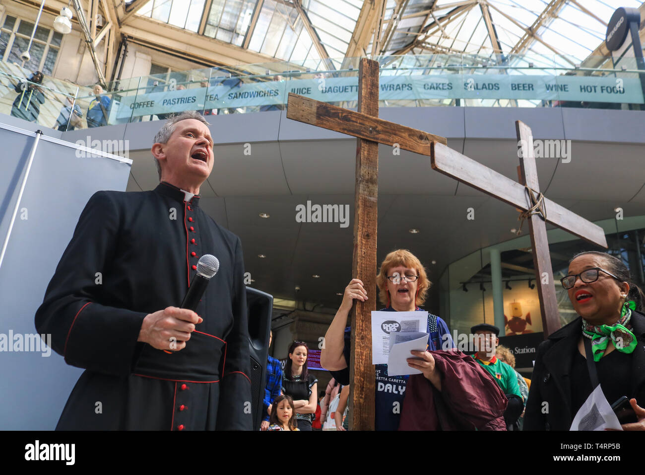 Waterloo churches hi-res stock photography and images - Alamy