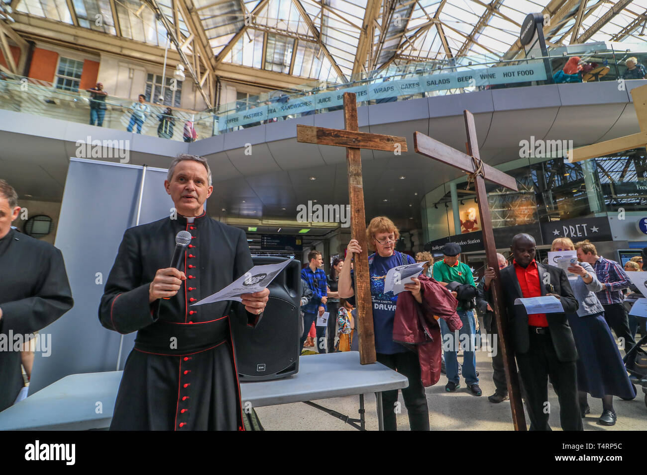 Waterloo churches hi-res stock photography and images - Alamy