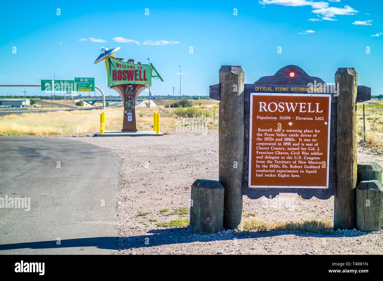 Roswell, NM, USA - April 21, 2018: A welcoming signboard at the entry ...