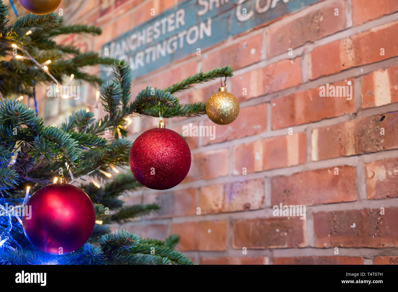 Irlam Railway Station, Irlam, Manchester Stock Photo - Alamy