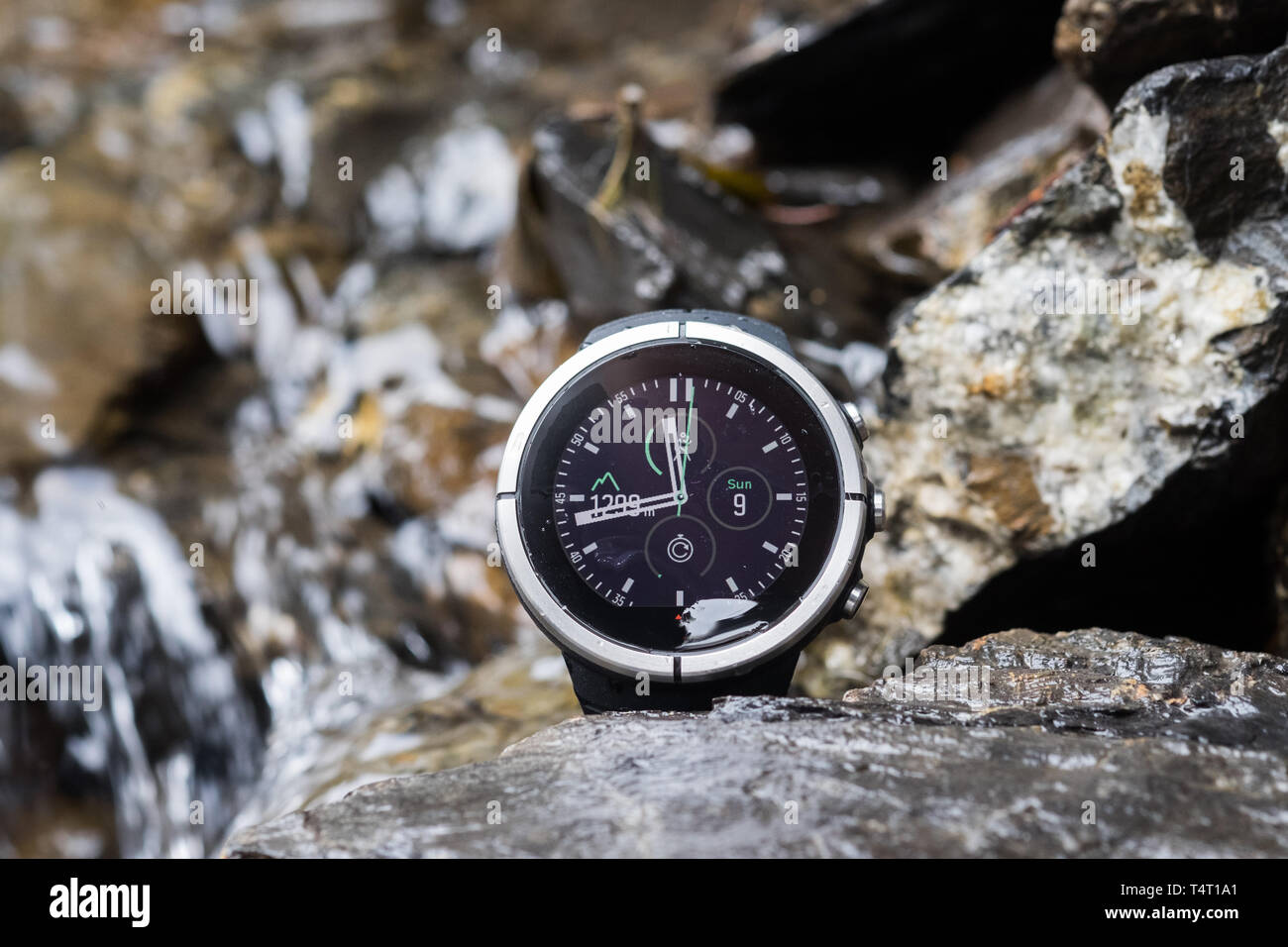 Arm with smart watches hi-res stock photography and images - Alamy