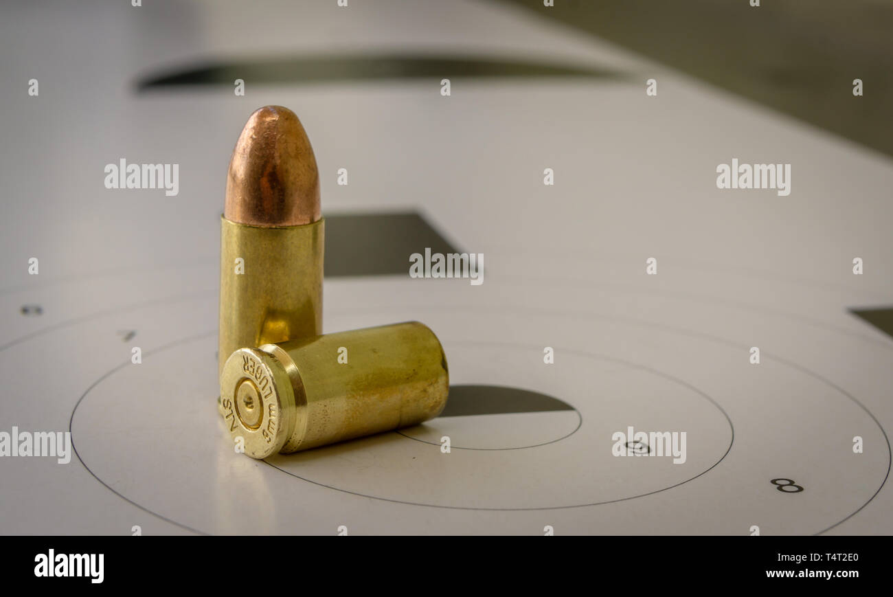9mm bullet hi-res stock photography and images - Alamy