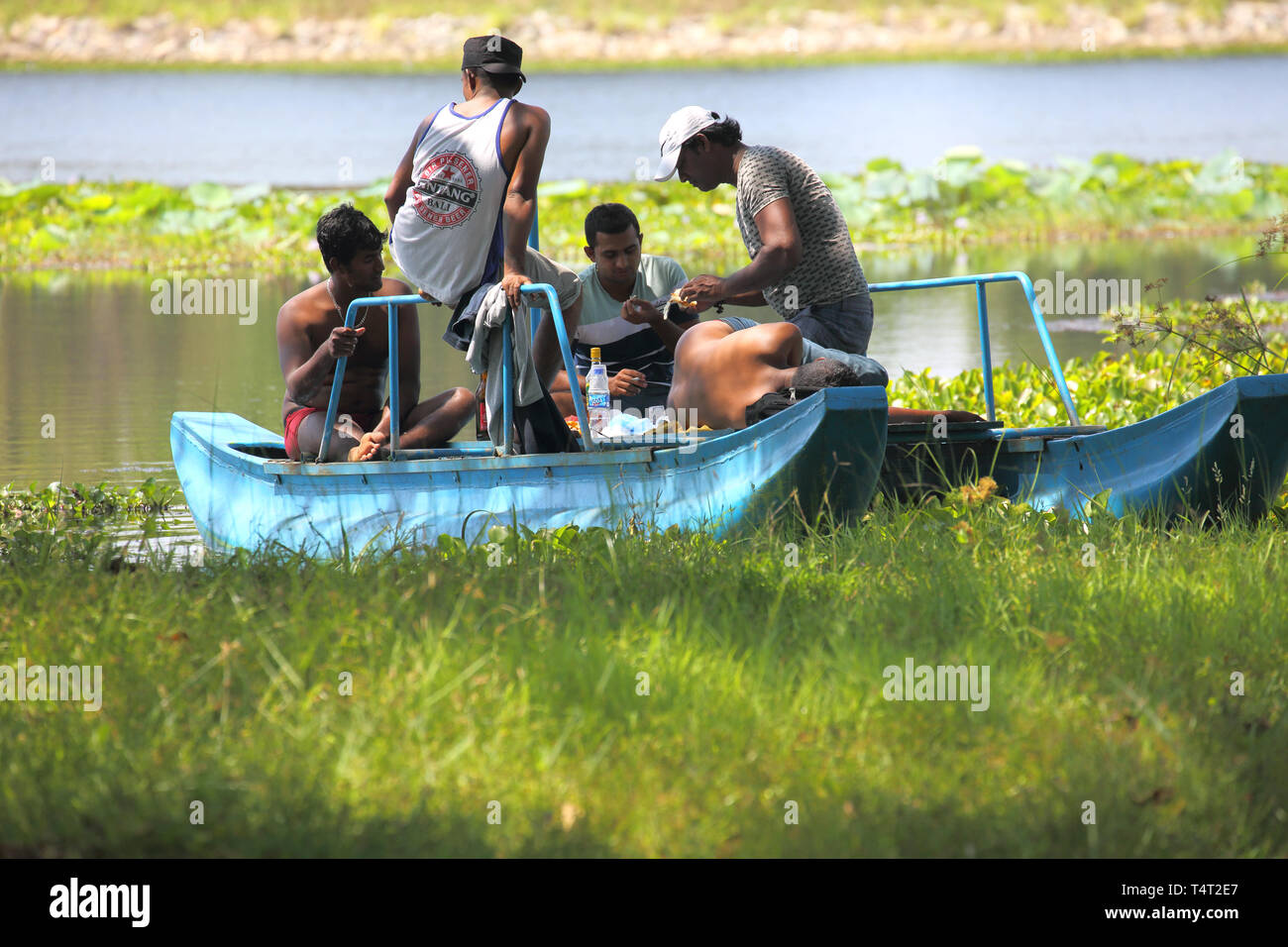 fishing on habarana lake the small village of habarana in the cultural ...