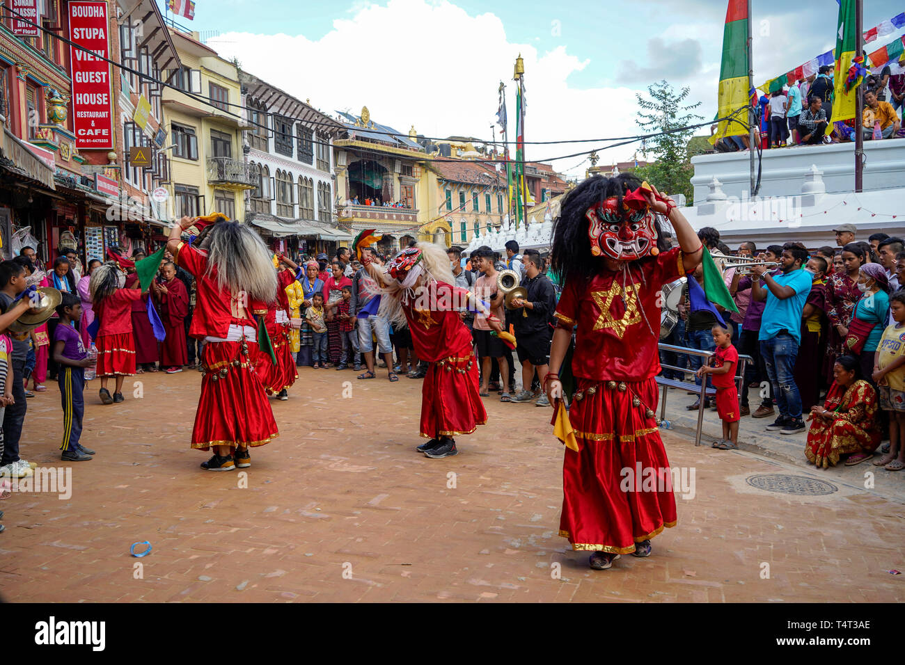 Nepal dancers hi-res stock photography and images - Alamy