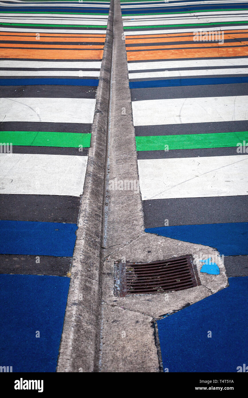 Fish gutter hi-res stock photography and images - Alamy