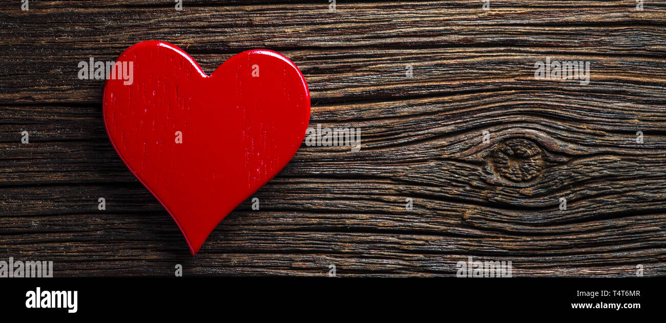 Bright Red Rustic Red heart Stock Photo - Alamy