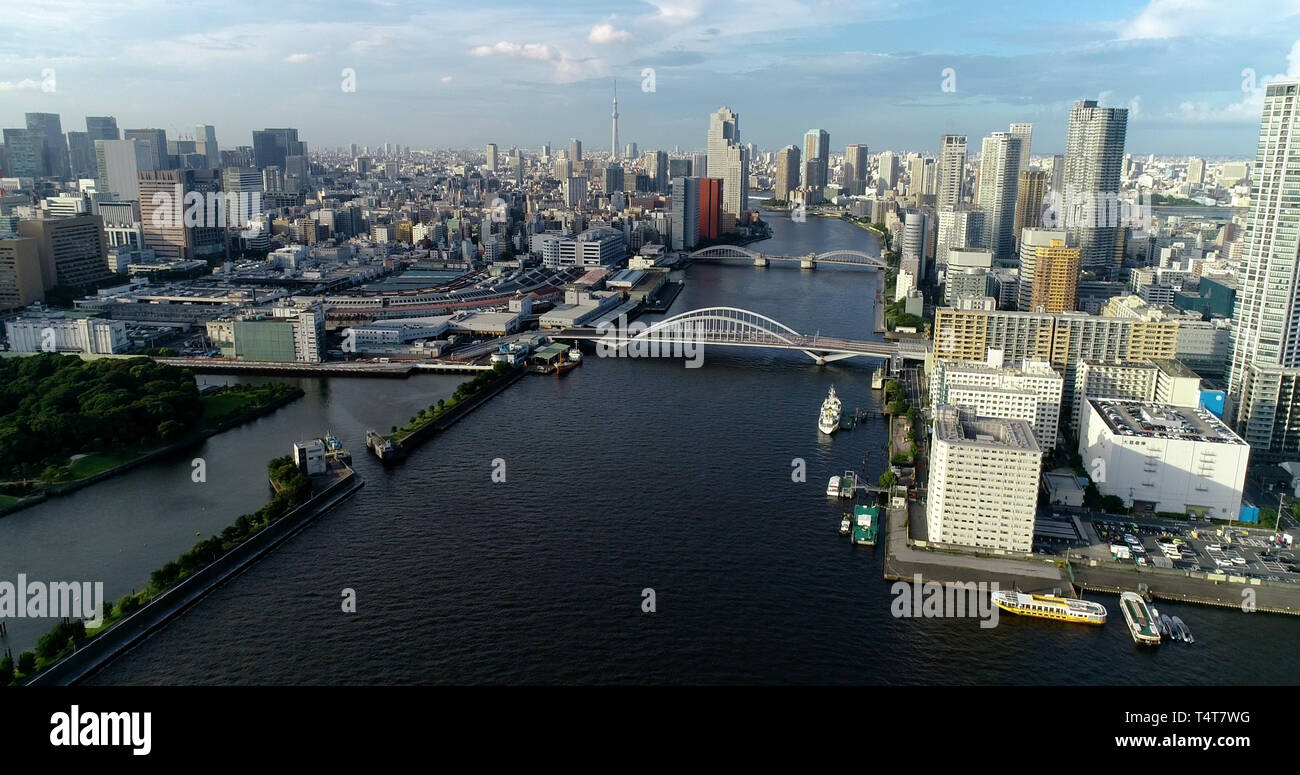 Tokyo apartment building hi-res stock photography and images - Alamy