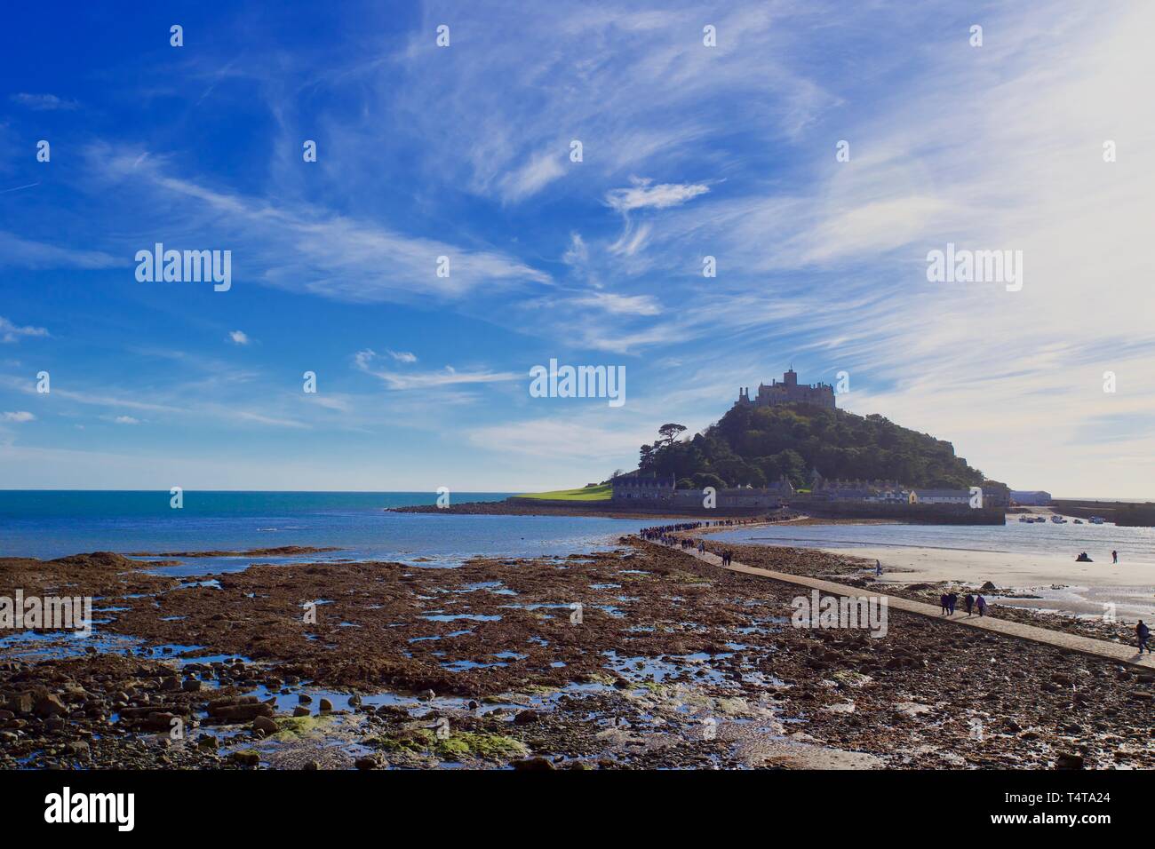 St michael's mount cornwall hi-res stock photography and images - Alamy