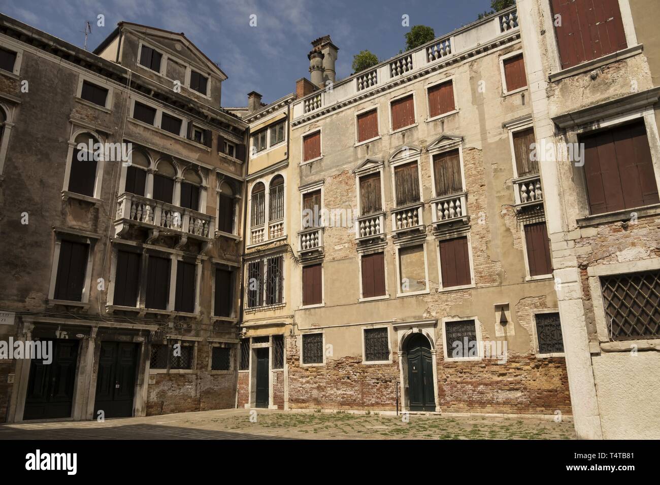 Venice old town hi-res stock photography and images - Alamy