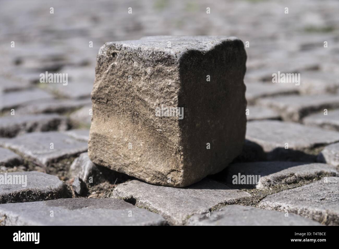 Gray cobblestone pavers hi-res stock photography and images - Alamy
