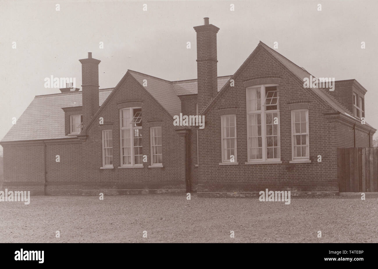 British school building hi-res stock photography and images - Alamy