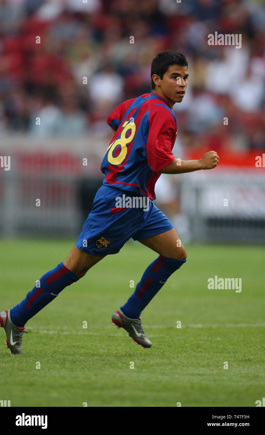 Javier saviola barcelona hi-res stock photography and images - Alamy