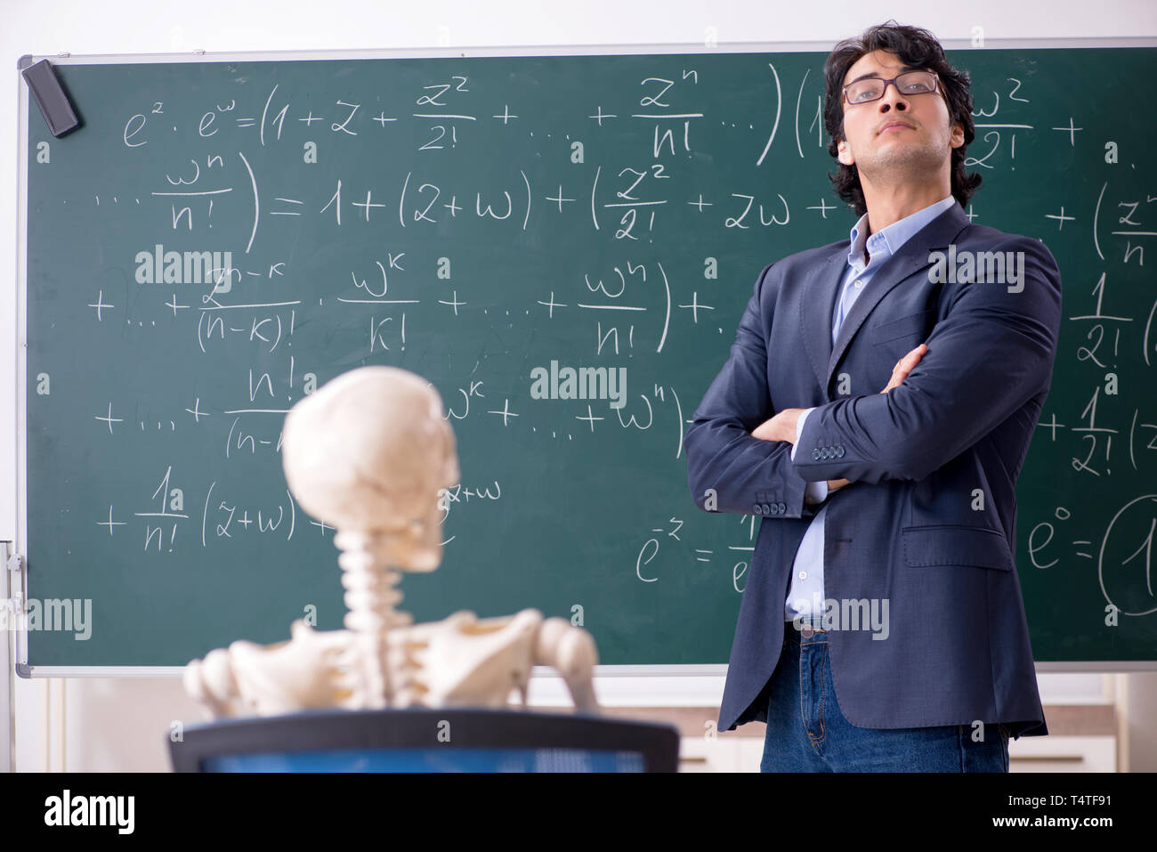 Teacher student discussing math hi-res stock photography and images - Alamy