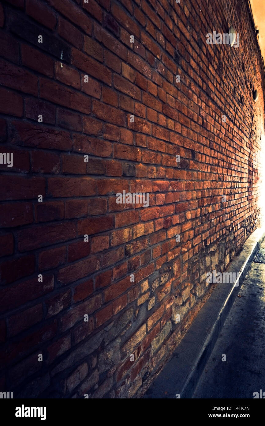Old red bricks hi-res stock photography and images - Alamy
