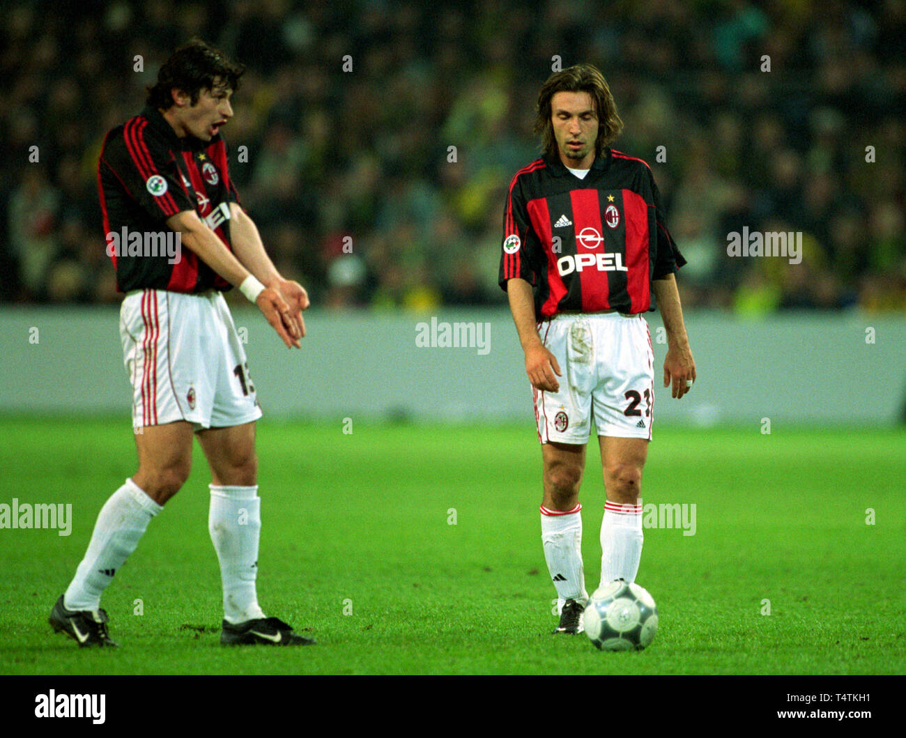 Ac milan left hi-res stock photography and images - Alamy