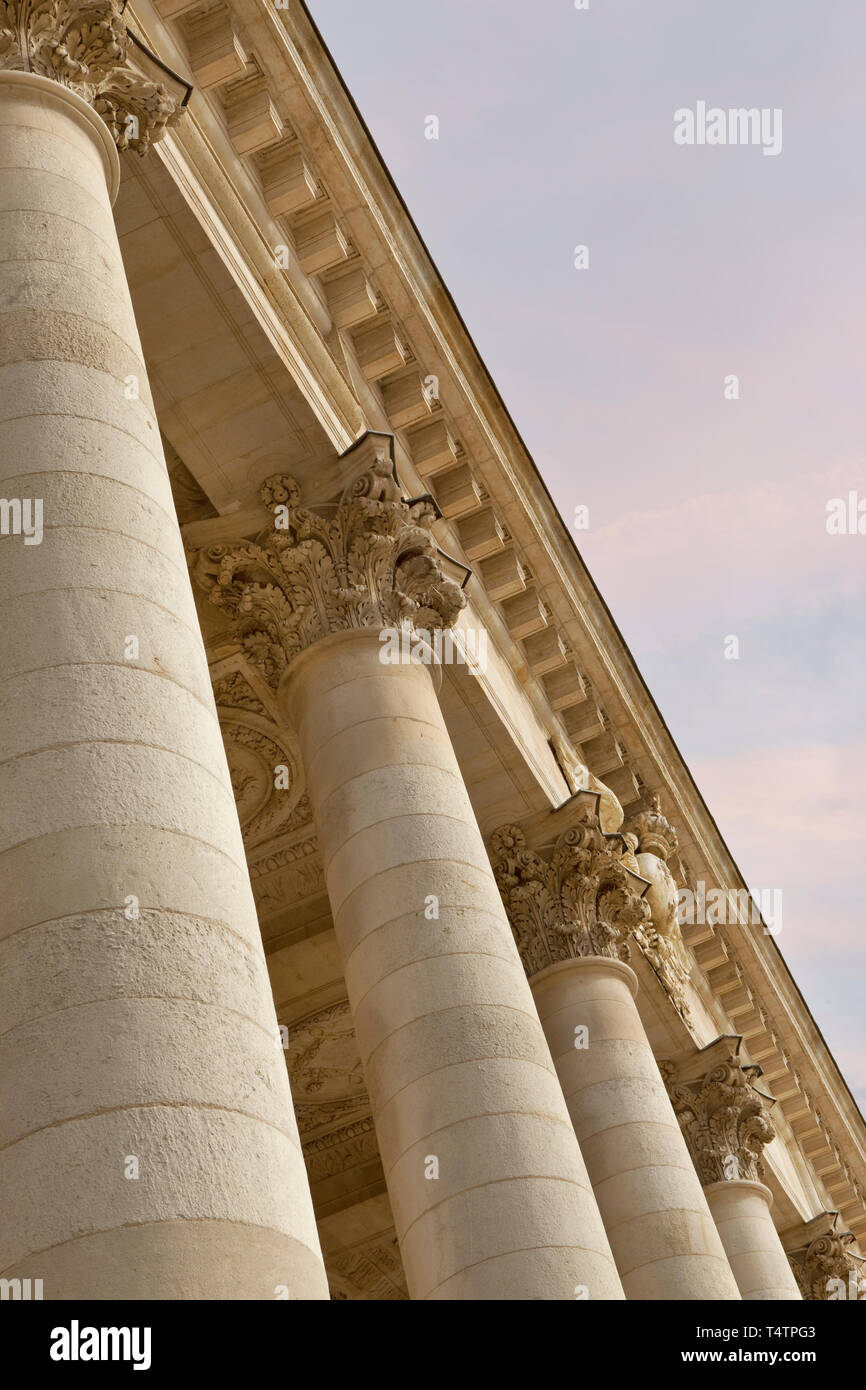 Stoned columns and facade of Bordeaux Opera in France Stock Photo - Alamy