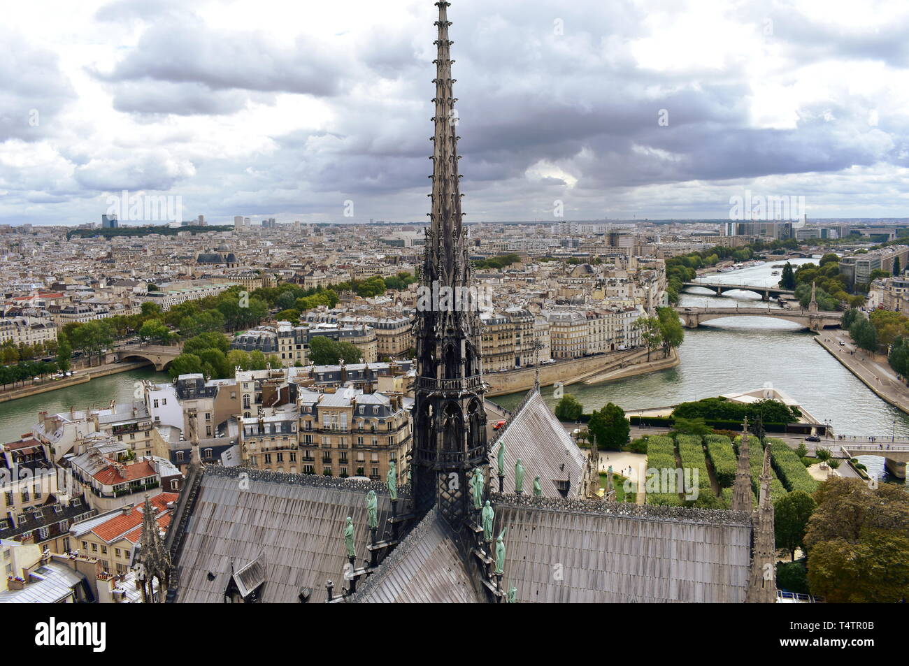 Notre Dame Spire, La Fleche, and lead clad wooden roofs before the fire ...